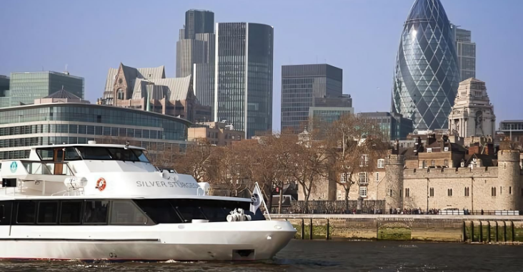 Thames Boat Hire: Experience Luxury on the River | Woods' Silver Fleet