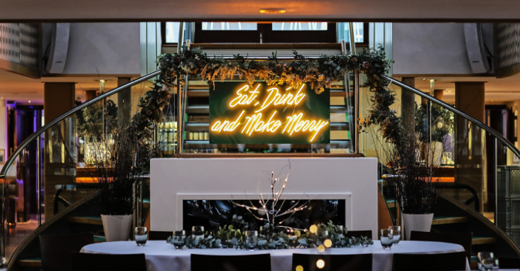 Christmas Thames Cruise: London's Most Elegant Festive Celebration ...